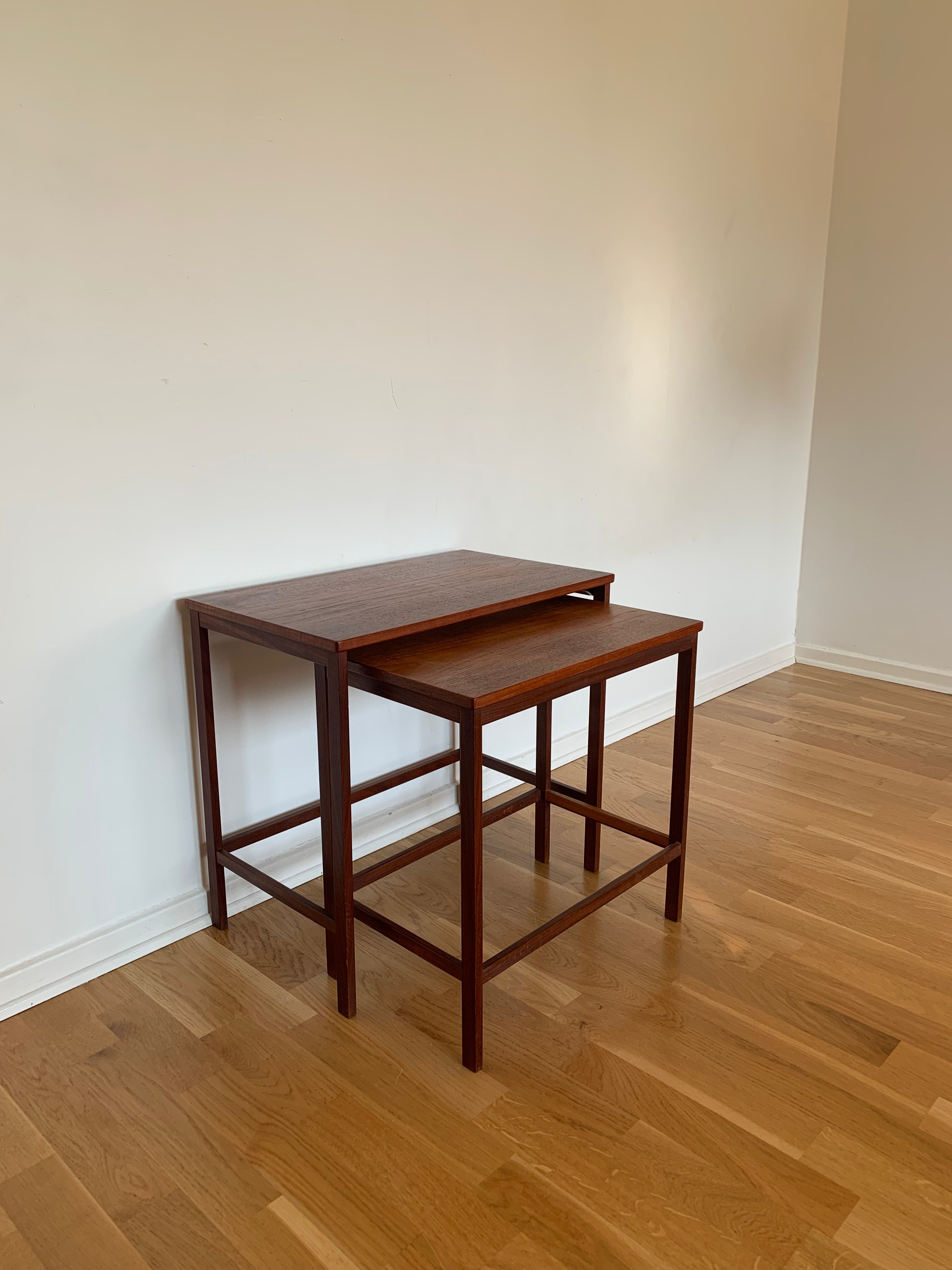 Side Tables – La Möblerie
